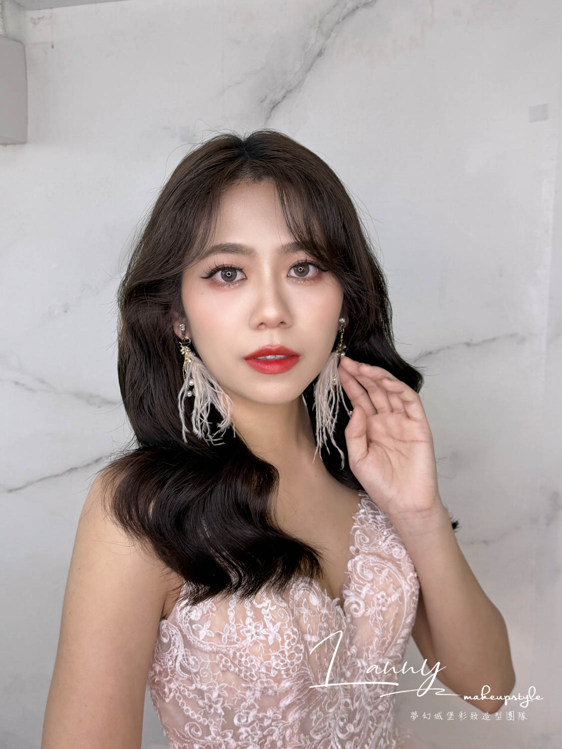 新秘Lanny老師 – 作品 - 新娘秘書-夢幻城堡彩妝造型團隊